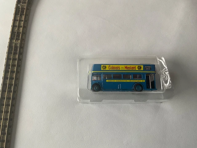 EFE 00 GAUGE model bus -Great Yarmouth- Sea front - blue open top £9.17 ...