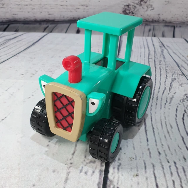 BOB THE BUILDER Vehicle Toy - Travis the Tractor Vehicle £3.95 ...