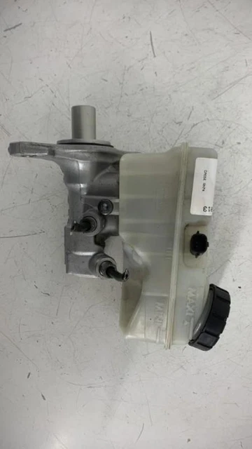 MAITRE CYLINDRE (FREINAGE) RENAULT CLIO 4 PHASE 1 460111938R EUR 30,00 ...