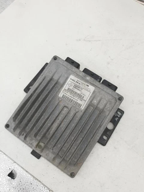 CALCULATEUR MOTEUR RENAULT CLIO 2 8200353853 EUR 80,00 - PicClick FR