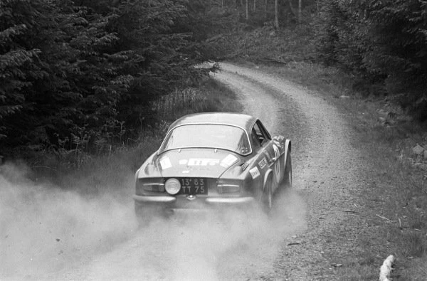 ALPINE A110 ERC Rally Car 1971 Racing Old Photo 6 EUR 7,27 - PicClick FR