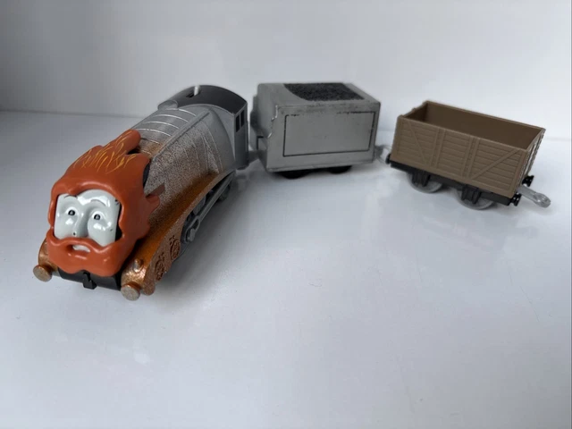 TRACKMASTER REVOLUTION THOMAS The Tank Engine Battery Train Muddy ...