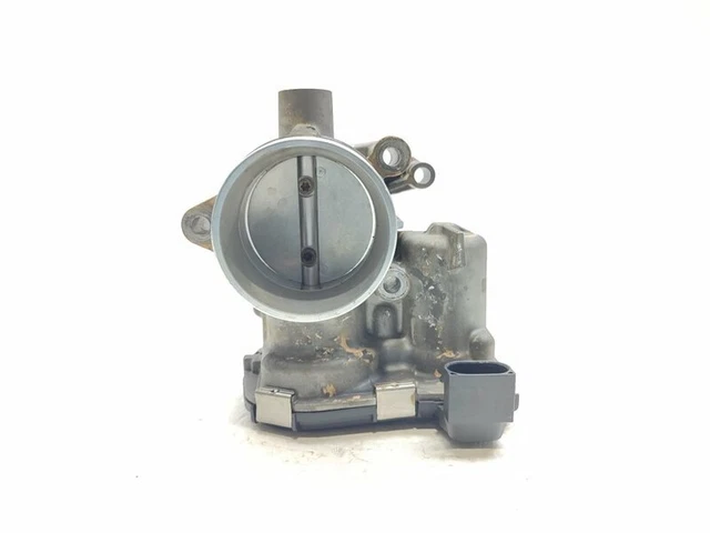 10991393 THROTTLE BODY assy for MG ZS LUXURY 2022 2247605 £146.32 ...
