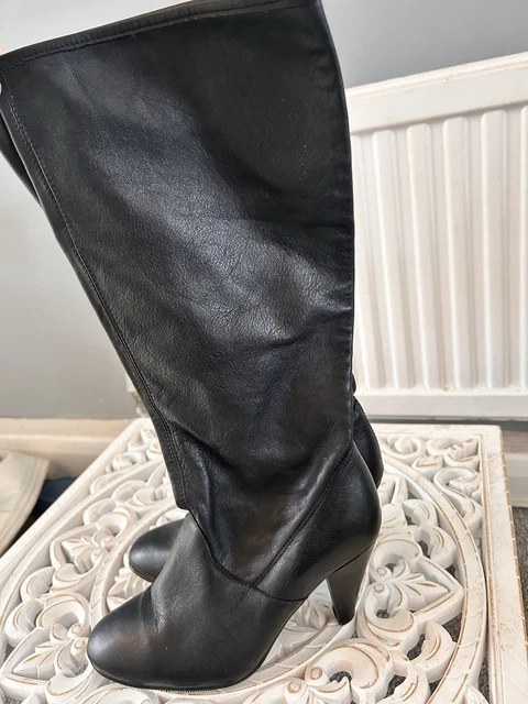 WOMEN'S BLACK SOFT Leather Knee High Boots Size 6- Used Good Condition ...
