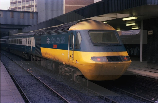 ORIGINAL 35MM NEGATIVE HST IC-125 43097 Leeds - 1984 (0707A) £1.10 ...