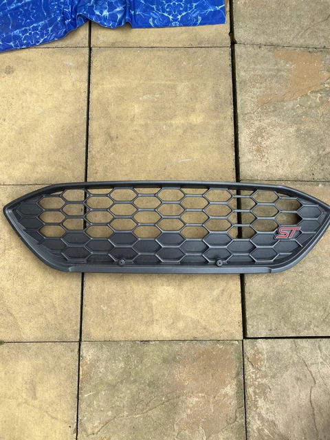 GENUINE MK4 FORD Focus ST front grille £50.00 - PicClick UK