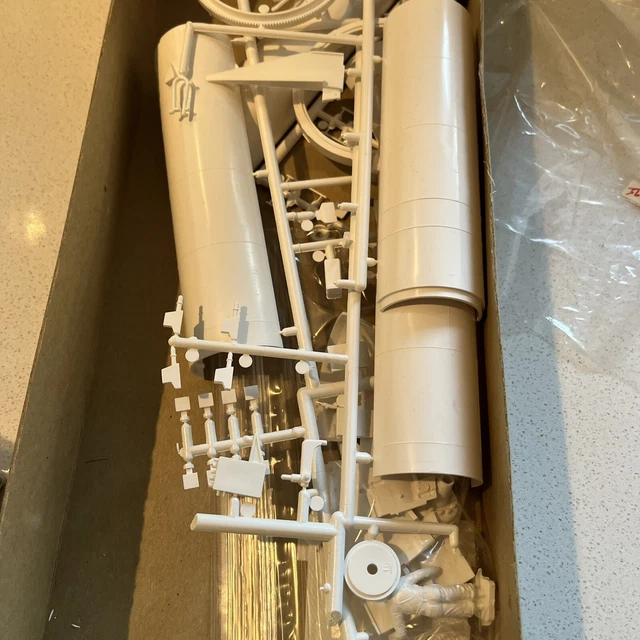 VINTAGE 1958 HAWK US Army JUPITER C ROCKET Explorer Satellite Model Kit ...