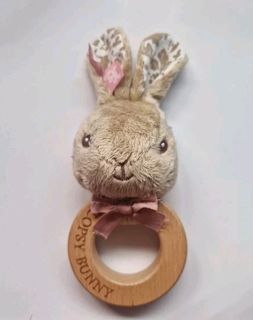 PETER RABBIT FLOPSY Rabbit Baby Ring Rattle Brand New 0+ Soft Plush ...