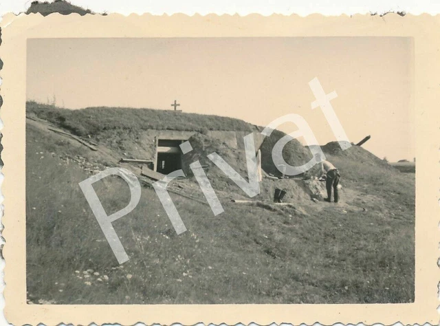 FOTO WK II Soldat Bunker Stellung Geschütz Ostfront A138 EUR 34,90 ...
