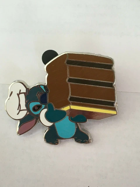 DISNEY LILO & Stitch, Chef Stitch Baking A Cake Pin £3.99 - PicClick UK