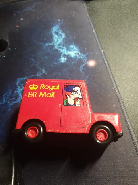 ERTL POSTMAN PAT Die-cast Red Post Van Woodland Animations BBC 1983 £4. ...