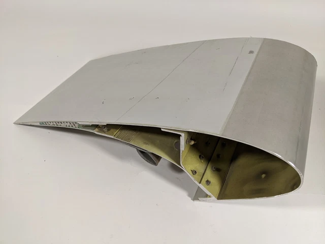 AIRBUS A320 WING Slat Flap Leading Edge Cutaway Section Aviation ...