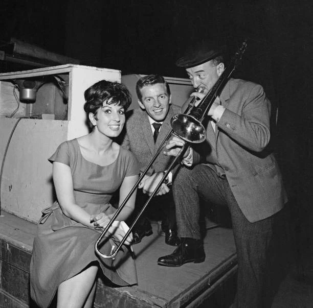 1950S BRITISH POP Singer Alma Cogan 33 Music Old Photo $9.00 - PicClick AU