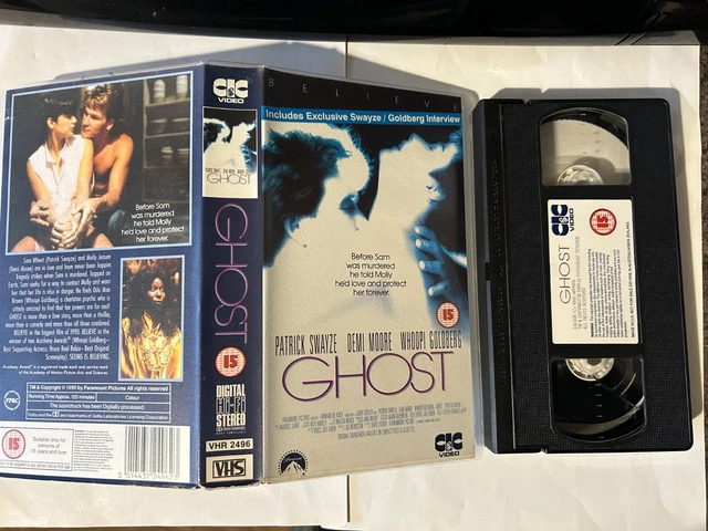 GHOST {1990, VHS, Cic Video} Patrick Swayze, Demi Moore, Whoopi ...