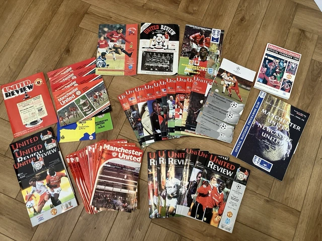 MAN UTD OLD Football Programmes . Manchester United Cup final £31.88 ...