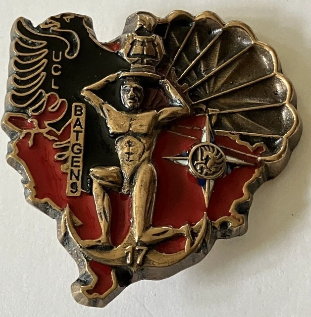 MIL BADGE. GENIUS/PARA.: "UCL et 3°Cie du 17°R.G.P. BATGEN9" (LEBLOND ...