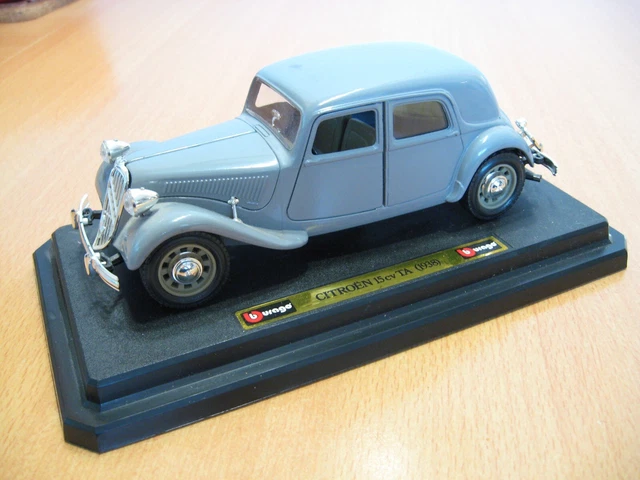 CITROEN TRACTION 15CV Ta 1938 Burago 1/24 EUR 7,90 - PicClick FR
