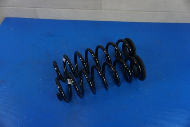 ORIGINAL VW GOLF 8 Variant Rear Spring Coil Spring Suspension Spring 2 ...