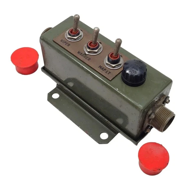 MILITARY VEHICLE SWITCH Panel No1 Mk1 - FV706749 - 919AS1 - NSN 5930-99 ...