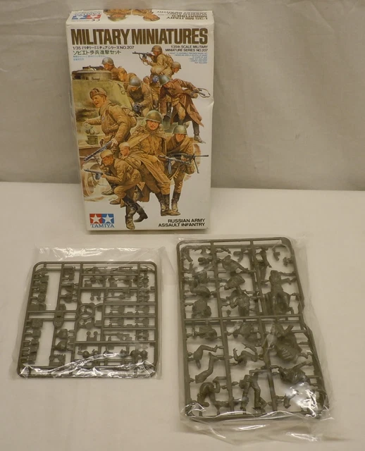 TAMIYA MILITARY MINIATURES 1/35 Russian Army Assault Infantry Model Set ...