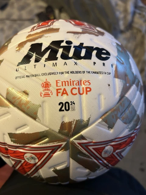 MANCHESTER UNITED FA Cup Winners Match Ball 2024/25 £73.52 - PicClick UK