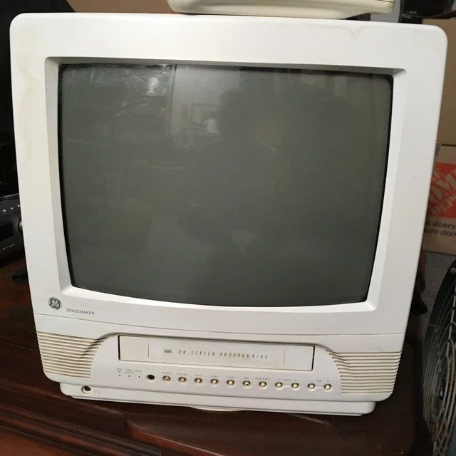 GE SPACEMAKER 13TVR70 13" CRT TV/VCR Combo Retro Gaming White TESTED ...