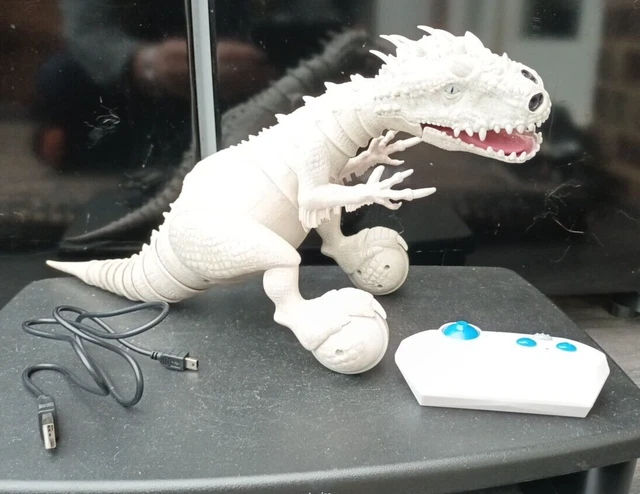 JURASSIC WORLD INDOMINUS Rex Zoomer Remote Control Dinosaur fully ...
