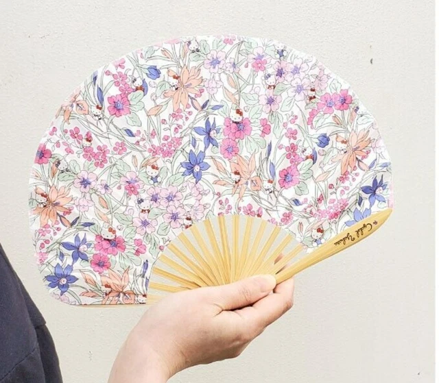 HELLO KITTY LIBERTY x Sanrio Characters Fan Kawaii Livraison gratuite ...