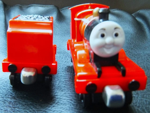 THOMAS THE TANK Engine Diecast Magnetic James And Tender From Mattel ...