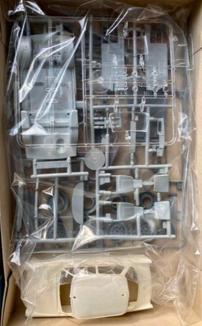 REVELL RARITÄT 7334 DDR Kultauto Trabant 601S Trabbi Bausatz 1:24 NEU OVP EUR 14,90 - PicClick DE