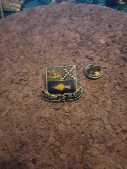 PIN'S RANGERS LEAD The Way USA Flag Écusson Blason Sud Conf - Pin Pins ...