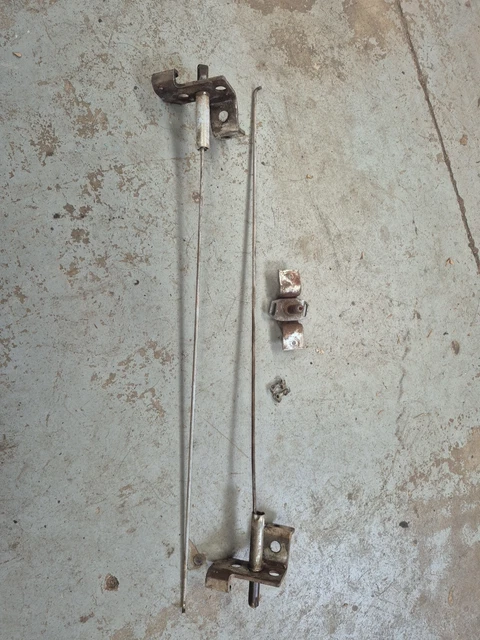 HOLDEN HQ HJ HX HZ WB Ute/Panel Van Lower Tailgate Locking Rods And ...