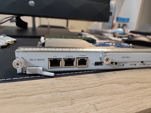 JUNIPER RE-S-1800X4 ROUTING Engine 32G Quad Core 1.8GHz CPU w/ 32GB ...