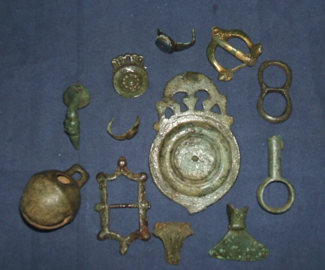 METAL DETECTING FINDS Bronze, Medieval, Roman Artefacts £1.20 - PicClick UK