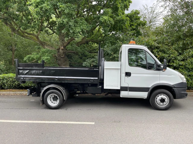 IVECO DAILY 70C17 HOOKLOADER SKIP TRUCK SKIP LORRY TIPPER 1 COUNCIL ...