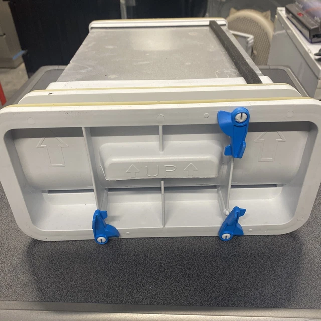 GENUINE HOTPOINT TUMBLE Dryer Condenser Unit £39.99 - PicClick UK