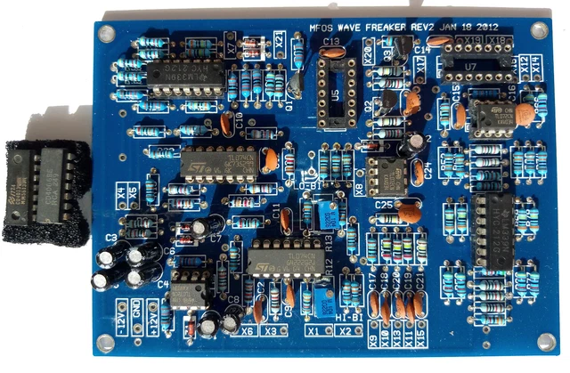 MFOS ANALOG WAVE Freaker Module PCB Kit analogue Synth Synthesizer £34. ...