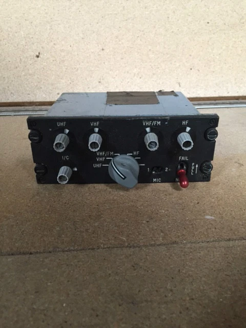 VINTAGE - AIRCRAFT Cockpit S G Brown Comms Ltd Station Box SGB-B6911/2 ...