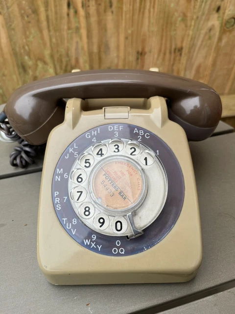 VINTAGE ROTARY DIAL telephone olive Green Brown 70s tested working BT £ ...