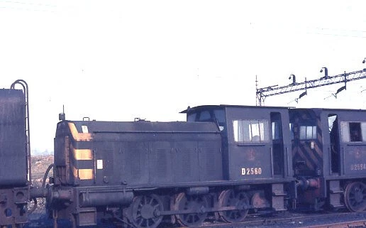 ORIGINAL COLOUR SLIDE of D2560 BR class 05 diesel shunter loco £4.99 ...