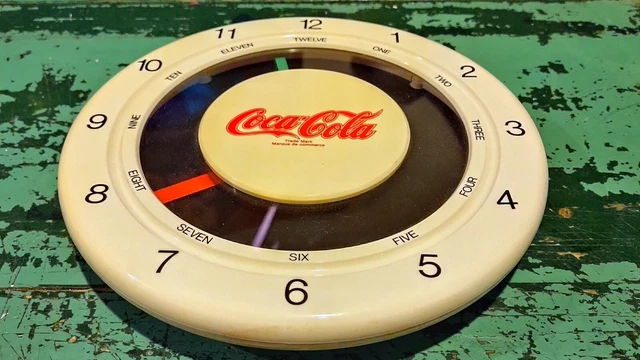 VINTAGE 80'S-90'S ERA Coca Cola 8" Clock Battery Operated Rare! $45.00 ...