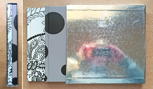 YAYOI KUSAMA, 2 dos rigides dans une mallette, 2008, Victoria Miro ...