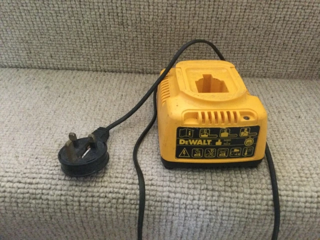 DEWALT DE9116 7.2 18V TYPE 2 BATTERY CHARGER 19.50 PicClick UK