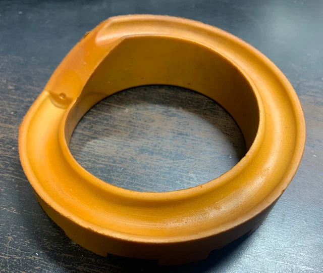 PORSCHE 911 997 Carrera Rear Upper Coil Spring Retainer 997.333.504.00 ...