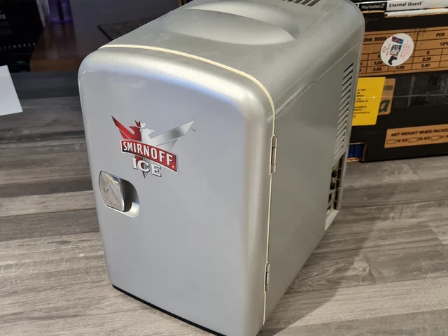 SMIRNOFF ICE MINI-FRIDGE. Travel cooler and warmer. 4 litre capacity £ ...