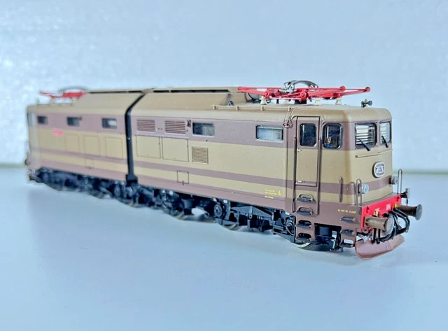 ROCO 62570 locomotiva FS e645.084 Castano/isabella dep Verona ep IV Va ...