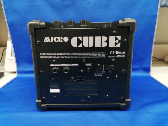 ROLAND MICRO CUBE 2-Watt 1x5" Guitar Combo - Black - Very Good ...