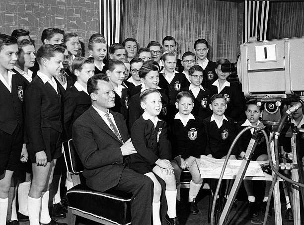 BRANDT, WILLY *POLITICIAN, SPD, FRG the Governing Mayor with the - 1958 ... BRANDT, WILLY *POLITICIAN, SPD, FRG the Governing Mayor with the - 1958 ...