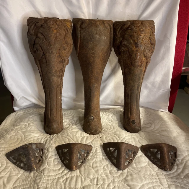 ANTIQUE CAST IRON Stove/Furniture Feet Legs & Iron or Brass Chest ...