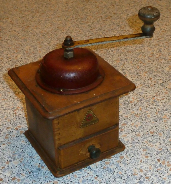 ALTE ANTIKE KAFFEEMÜHLE Alexanderwerk aus Holz - starke Gebrauchsspuren EUR 34,00 - PicClick DE